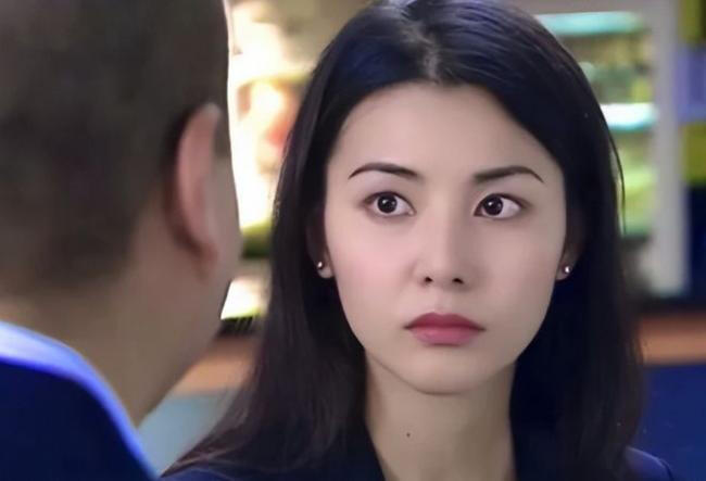 17岁拍三级40岁嫁大佬 港剧都不如她的人生精彩 - 人在温哥华网 VanPeople.com