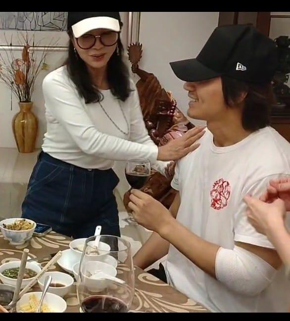 言承旭为68岁陈美凤庆生 关系暧昧12年未缺席！ - 人在温哥华网 VanPeople.com