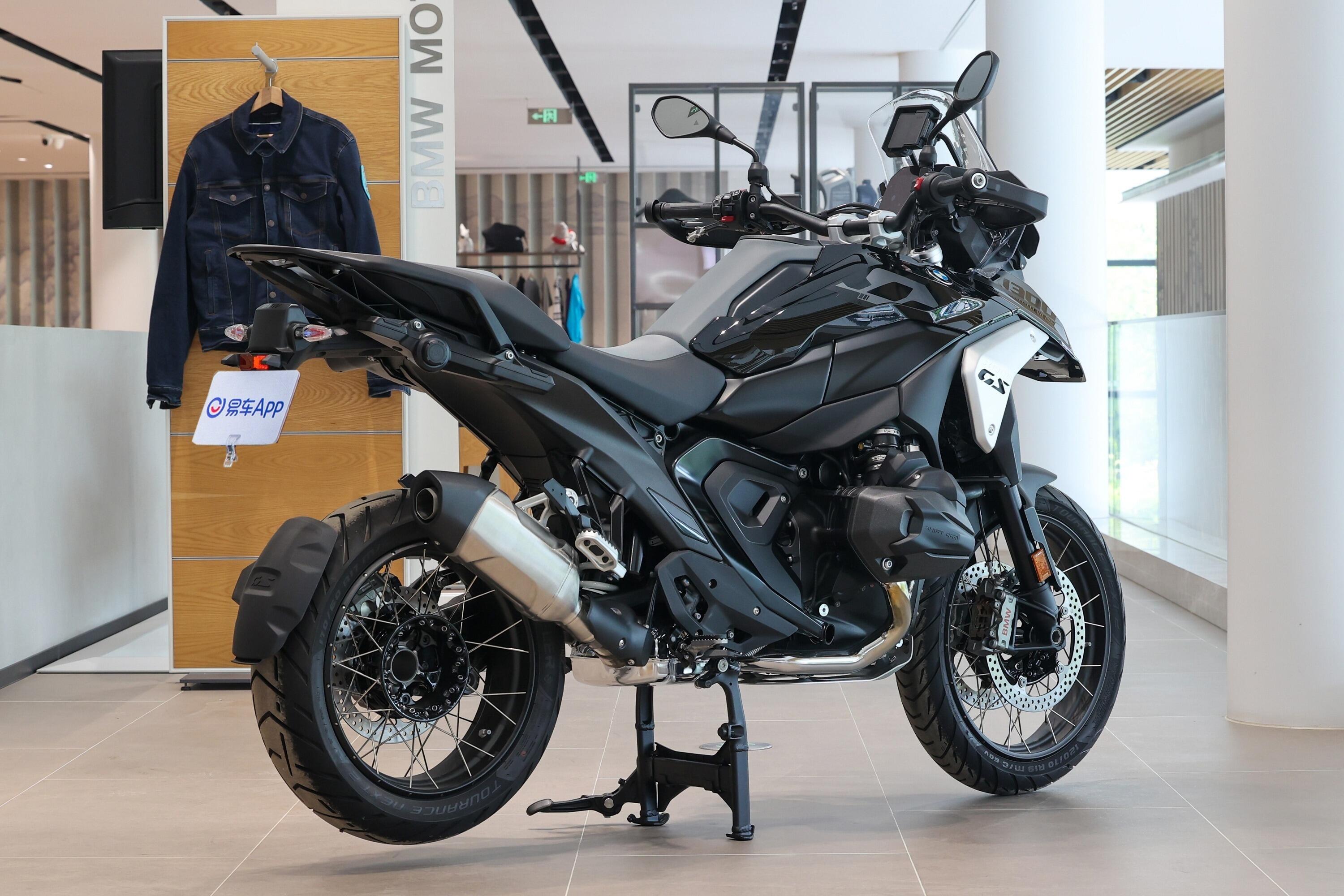 宝马R1300GS正式上市 售价22.59万元起 - 人在温哥华网 VanPeople.com